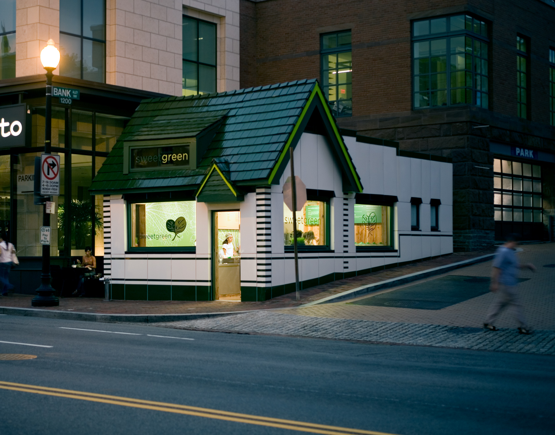 Sweetgreen - Georgetown, DC designed by CORE architecture + design